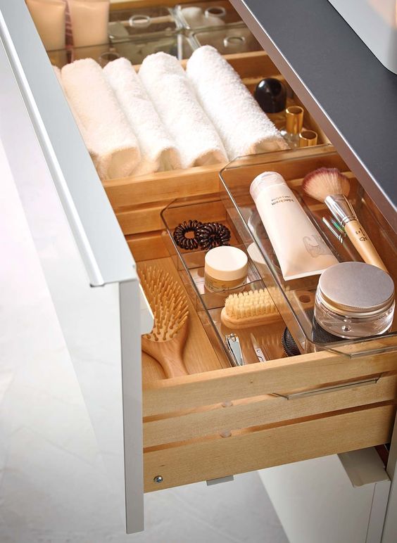 10 Images of Storage Inspiration for the Weekend :: This Is Glamorous (TIG)